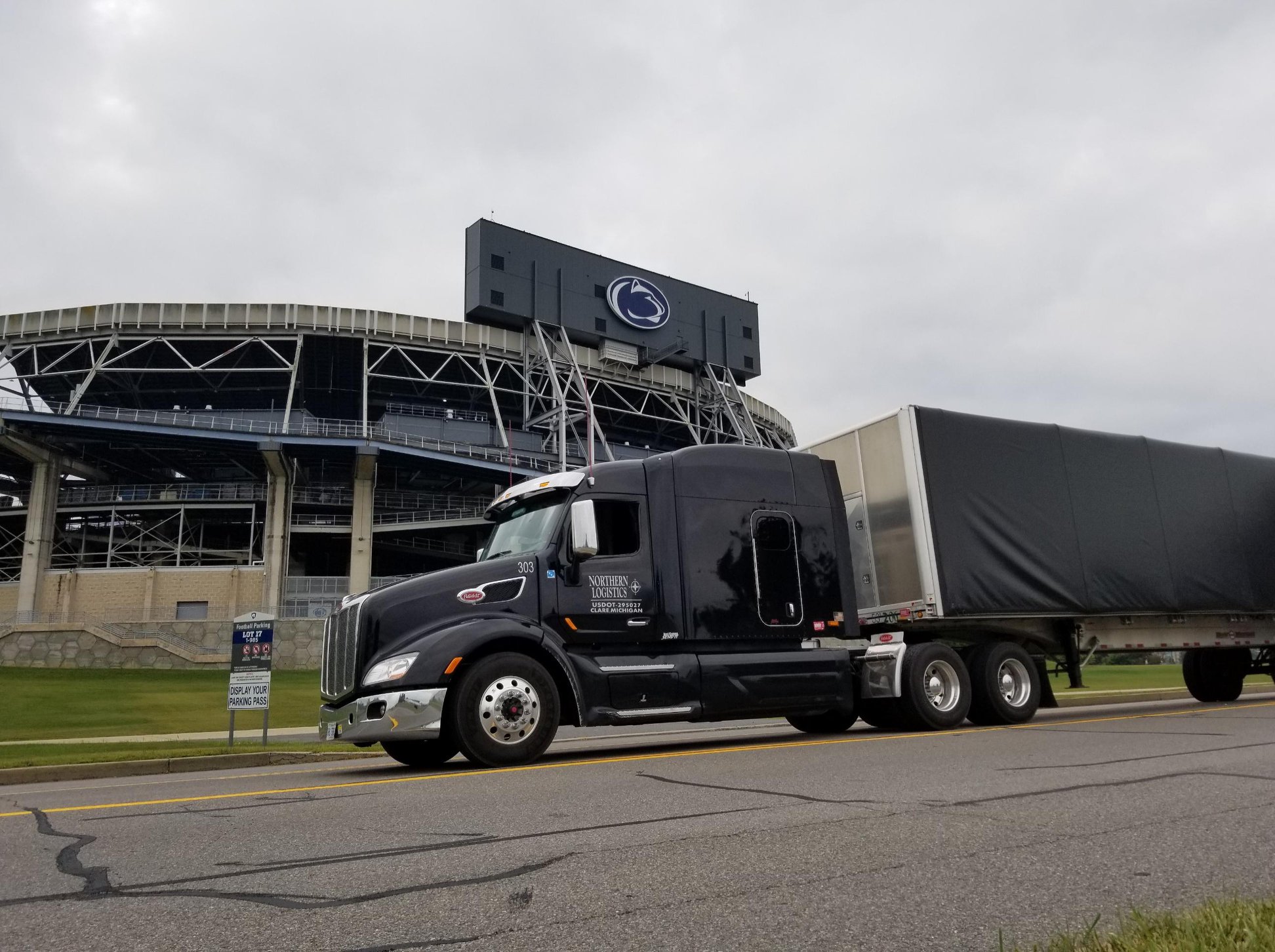 Dry Van & Flatbed | Northern Logistics